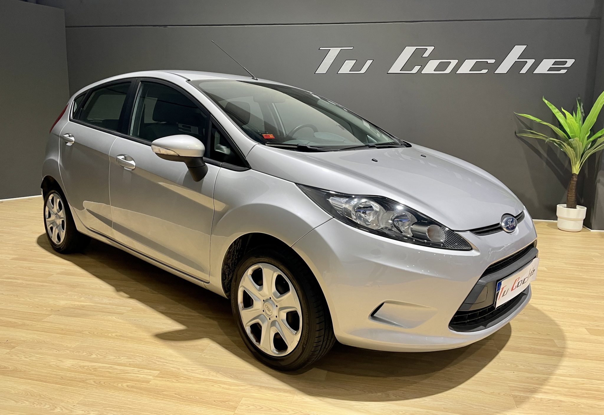 FORD Fiesta 1.2 TREND - Tu coche Zaragoza